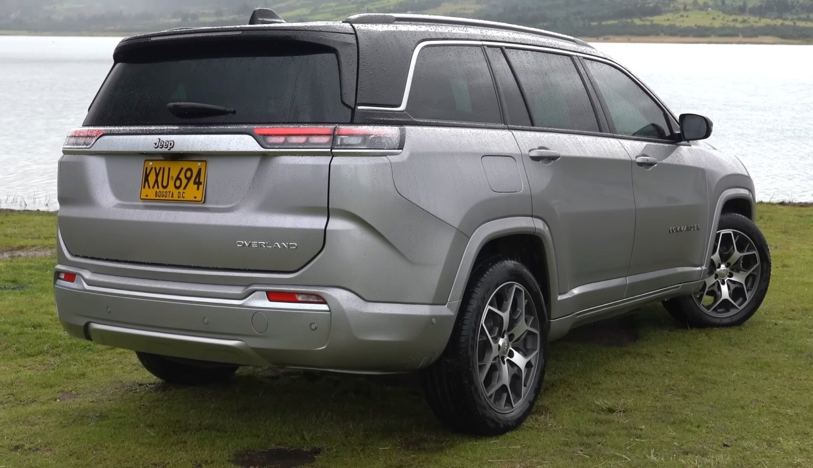 Jeep Commander technical specifications and fuel economy